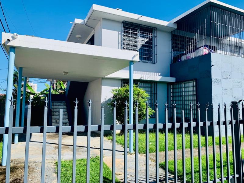 Escuela University Gardens San Juan | Fasci Garden