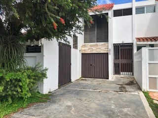 TORRIMAR ESTATES, TOWNHOUSE EN GUAYNABO
