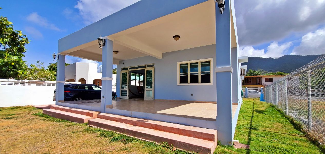 Bo. Guardarraya, Casa en Patillas, P.R.